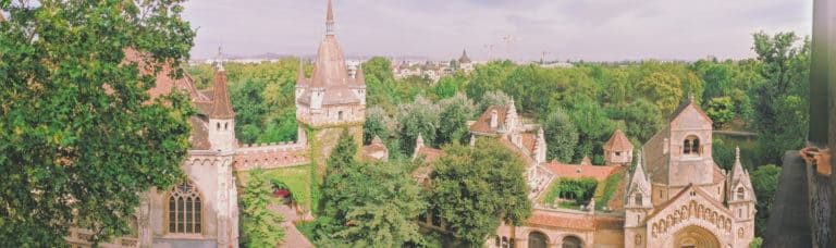 12 Ridiculously Awesome Hidden Gems in Budapest - Clumsy Girl Travels